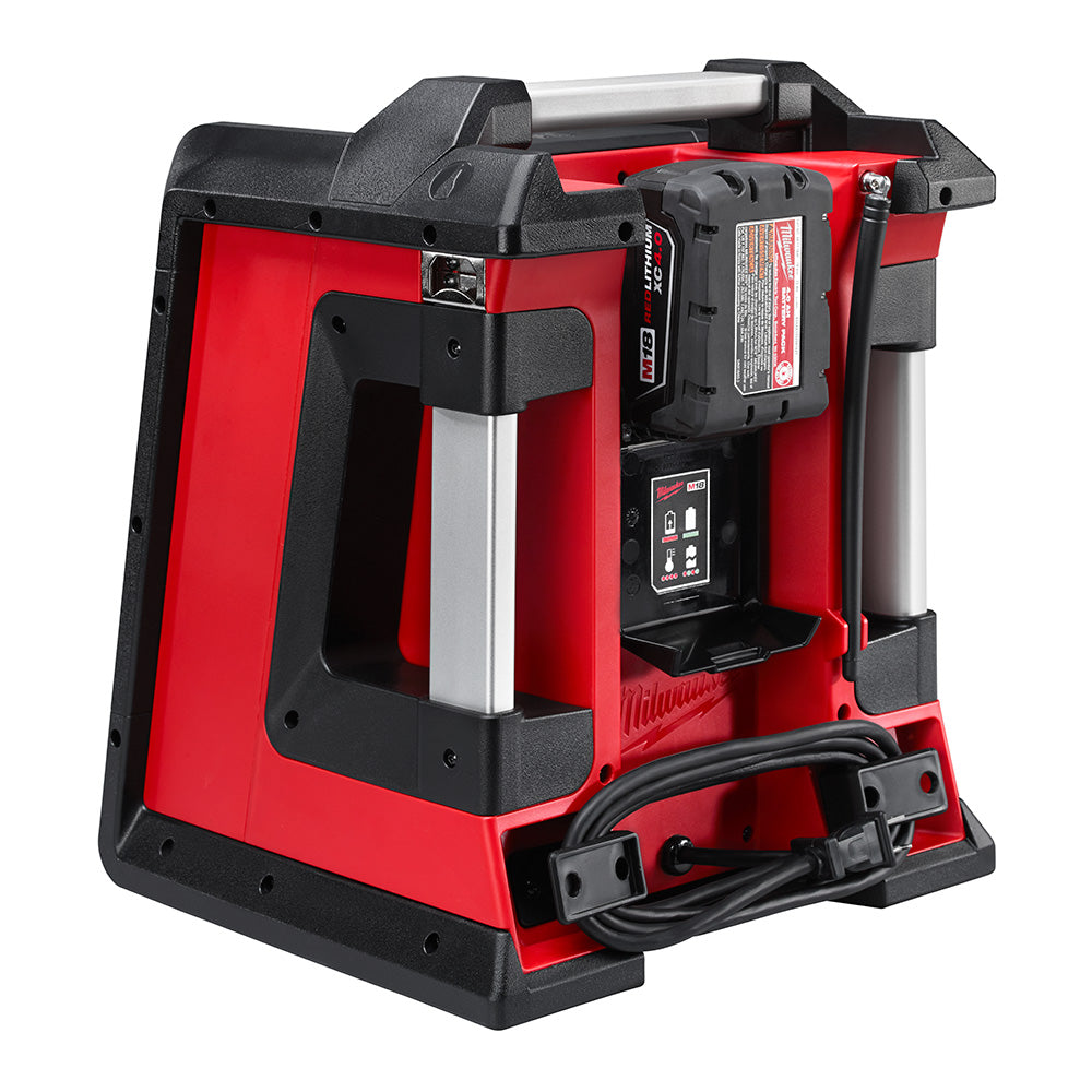 Milwaukee 2792-20 M18 Jobsite Radio/Charger | Lethbridge Fasteners ...
